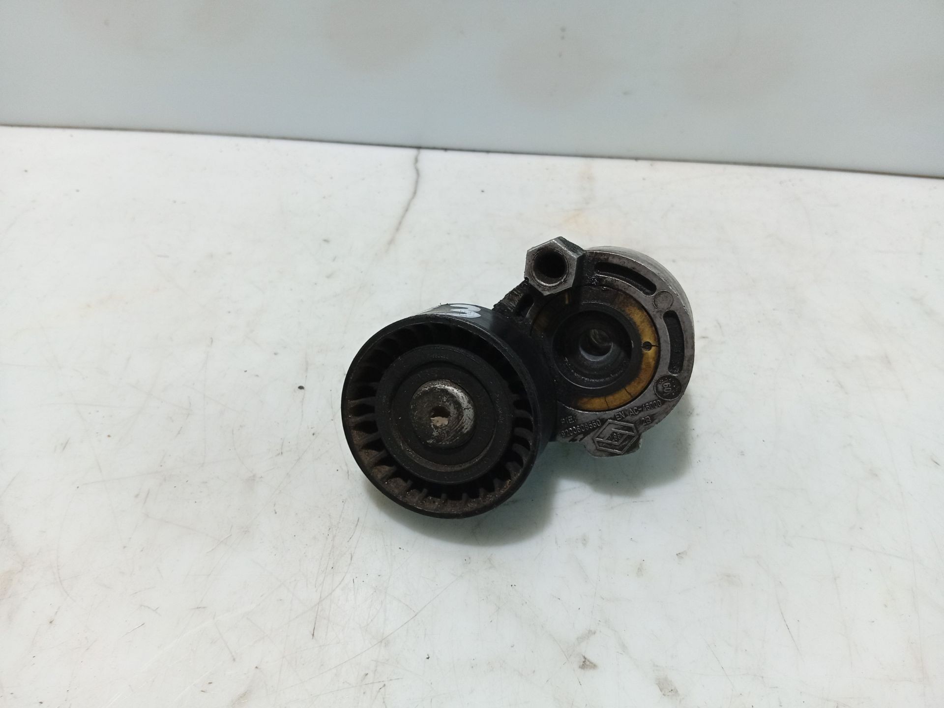 117509654R ZUSÄTZLICHER RIEMENSPANNER / 8200608550 / 2398087 FÜR ...